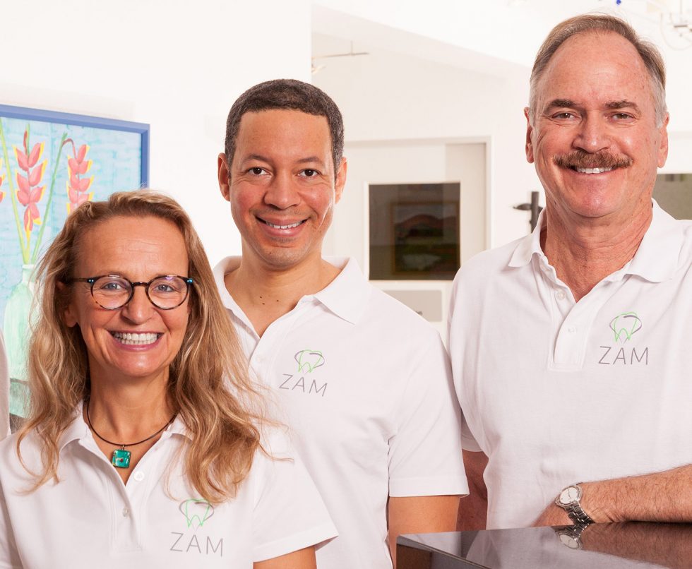 Stellenangebote - Zahnmedizin Axelrad Much